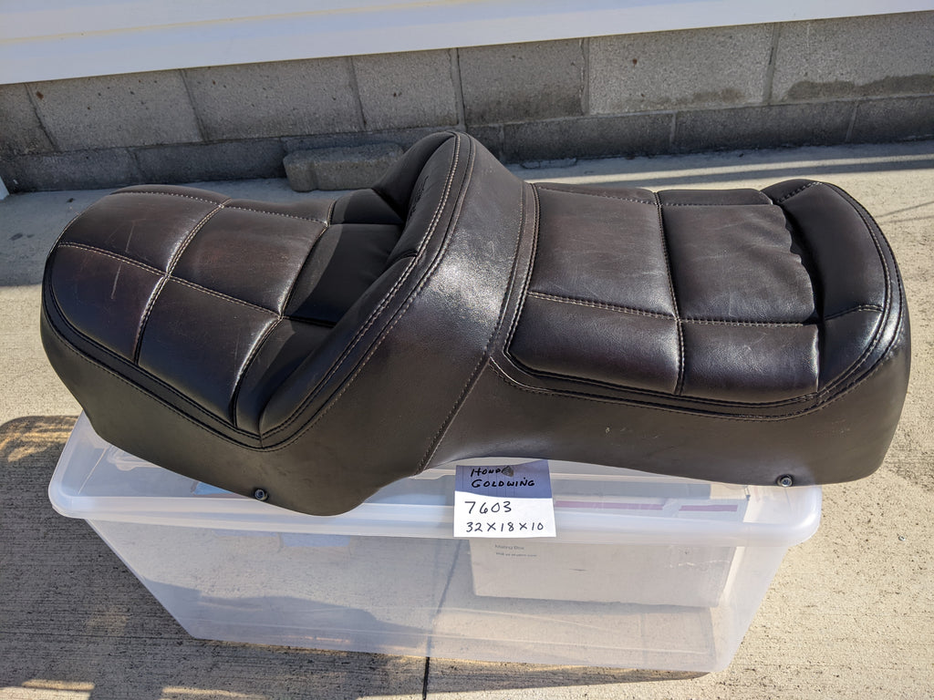 Honda GL1200 Black OEM Goldwing Seat Fits 1984-1987 sku 7603 ...
